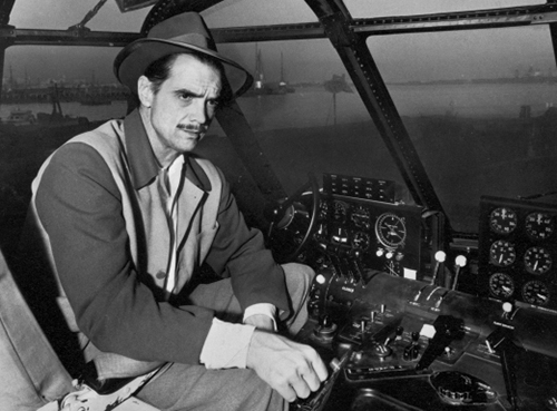 Howard Hughes: movies, movie stars and... beautiful women!